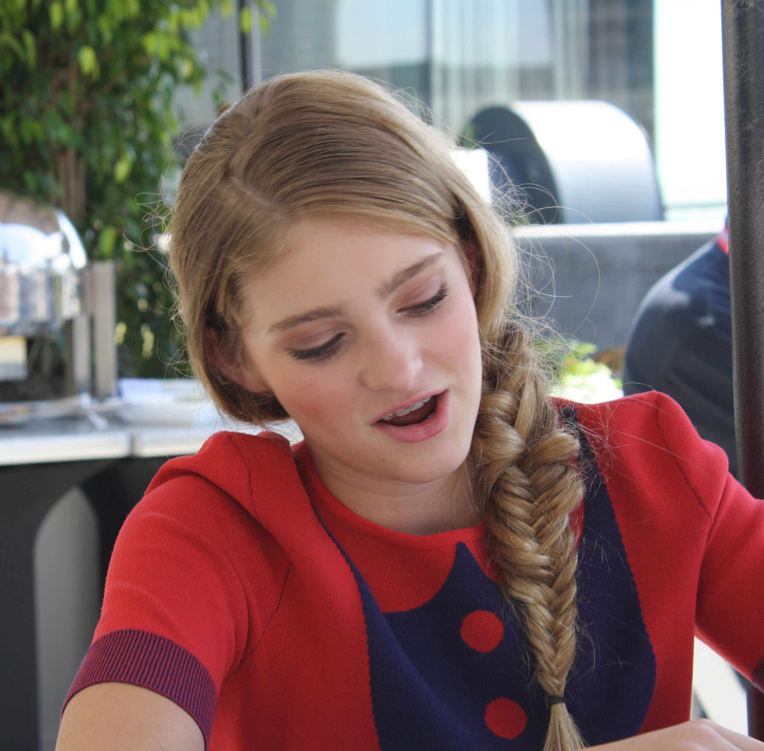 An Interview with Hunger Games’ Willow Shields and Amandla Stenberg ...