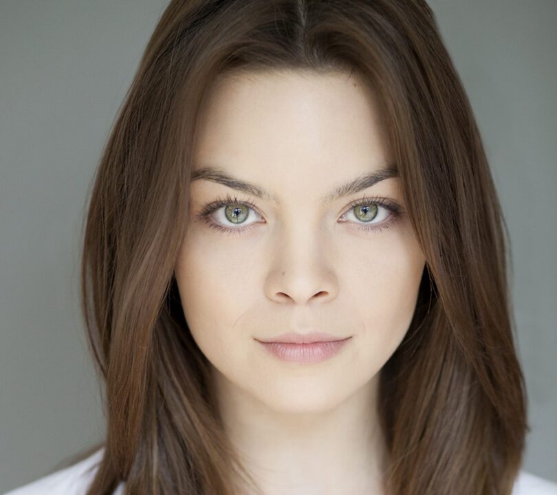 Interview Falling Skies Scarlett Byrne